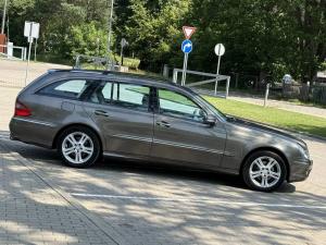 Grey Mercedes-Benz E 320 2007 in Jurmala, with an engine capacity of 3.00 L and mileage of 270 thousand km for 5150 €, photo 10 on AUTOMOTO.COM.LV
