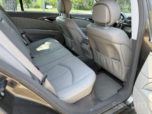 Pelēks Mercedes-Benz E 320 2007 Jūrmala, ar dzinēja tilpumu 3.00 L un nobraukumu 0 tūkst. km par 5150 €, foto 24 vietnē AUTOMOTO.COM.LV