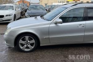 Grey Mercedes-Benz E 320 2008 in Daugavpils, with an engine capacity of 3.00 L and mileage of 342 thousand km for 3100 €, photo 2 on AUTOMOTO.COM.LV