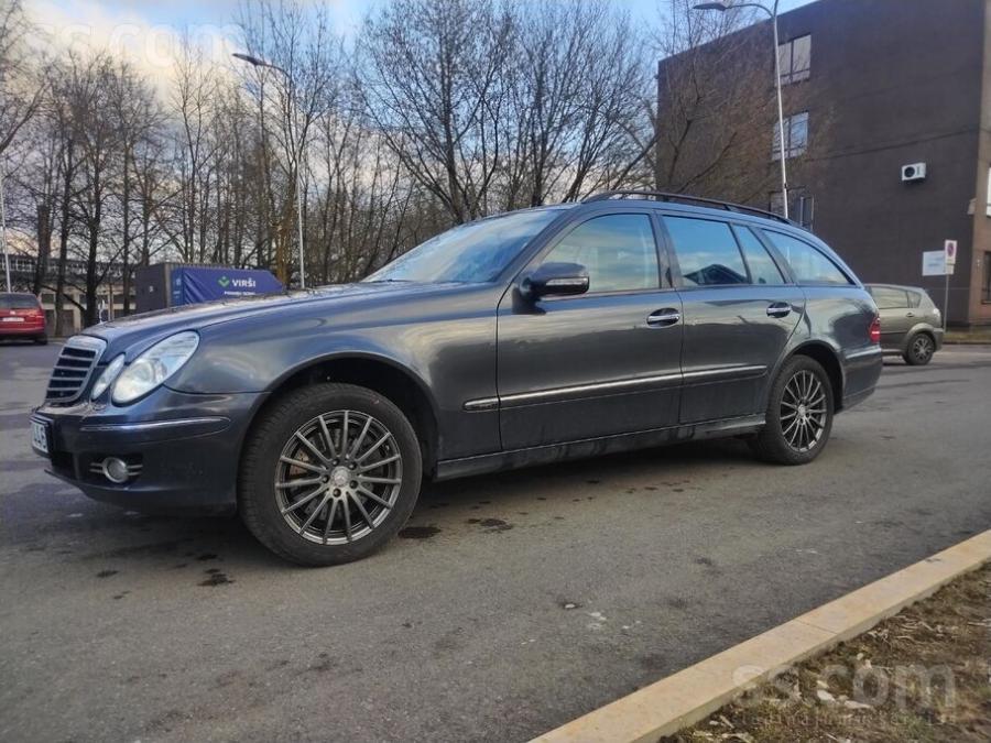 Pelēks Mercedes-Benz E 320 2008 Rīga, ar dzinēja tilpumu 3.00 L un nobraukumu 0 tūkst. km par 4990 €, foto 9 vietnē AUTOMOTO.COM.LV