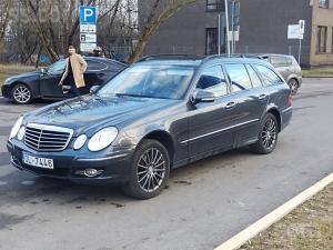 Pelēks Mercedes-Benz E 320 2008 Rīga, ar dzinēja tilpumu 3.00 L un nobraukumu 0 tūkst. km par 4990 €, foto 12 vietnē AUTOMOTO.COM.LV