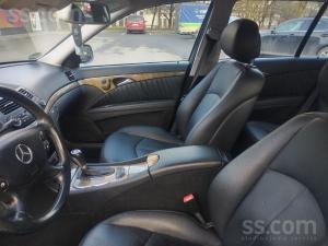 Pelēks Mercedes-Benz E 320 2008 Rīga, ar dzinēja tilpumu 3.00 L un nobraukumu 0 tūkst. km par 4990 €, foto 16 vietnē AUTOMOTO.COM.LV