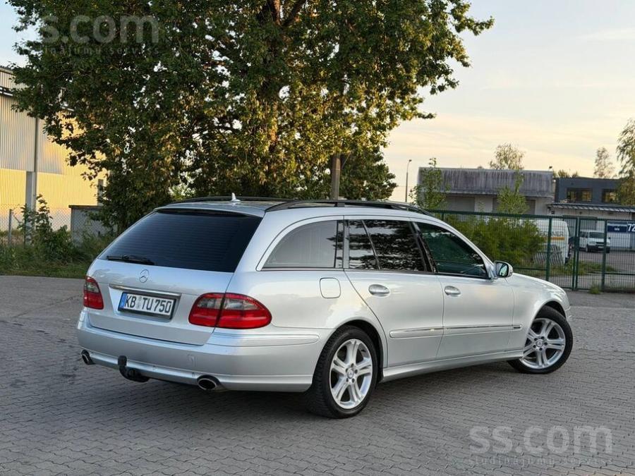 Grey Mercedes-Benz E 320 2008 in Riga, with an engine capacity of 3.00 L and mileage of 0 thousand km for 4350 €, photo 5 on AUTOMOTO.COM.LV