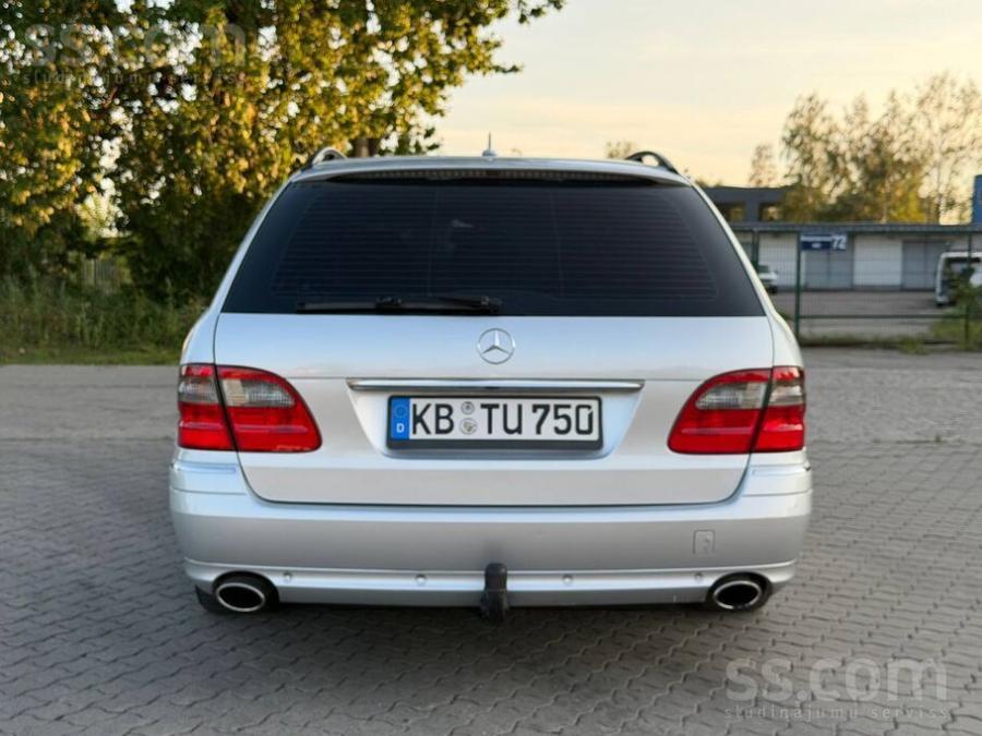 Grey Mercedes-Benz E 320 2008 in Riga, with an engine capacity of 3.00 L and mileage of 0 thousand km for 4350 €, photo 10 on AUTOMOTO.COM.LV