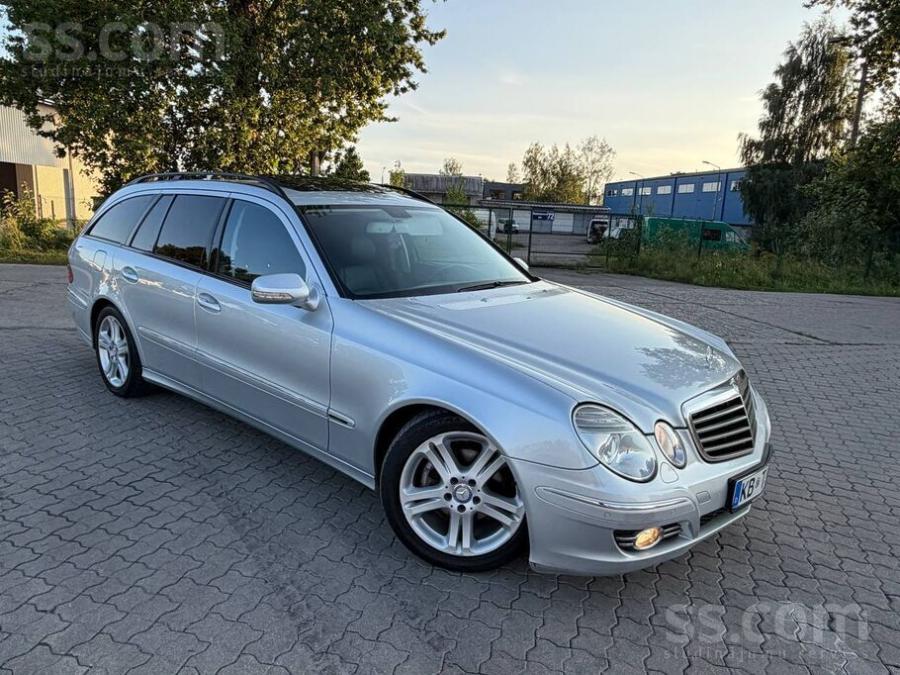 Grey Mercedes-Benz E 320 2008 in Riga, with an engine capacity of 3.00 L and mileage of 0 thousand km for 4350 €, photo 11 on AUTOMOTO.COM.LV