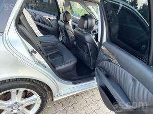 Grey Mercedes-Benz E 320 2008 in Riga, with an engine capacity of 3.00 L and mileage of 0 thousand km for 4350 €, photo 24 on AUTOMOTO.COM.LV
