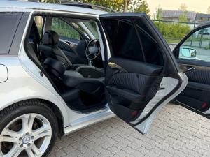 Grey Mercedes-Benz E 320 2008 in Riga, with an engine capacity of 3.00 L and mileage of 0 thousand km for 4350 €, photo 25 on AUTOMOTO.COM.LV