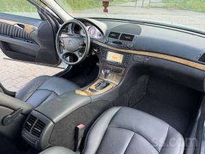 Grey Mercedes-Benz E 320 2008 in Riga, with an engine capacity of 3.00 L and mileage of 0 thousand km for 4350 €, photo 30 on AUTOMOTO.COM.LV
