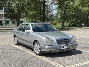 Mercedes-Benz E 320 1998 in Jelgava, with an engine capacity of 3.20 L and mileage of 248 thousand km for 1300 €, photo 2 on AUTOMOTO.COM.LV