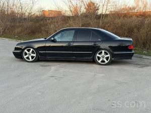 Mercedes-Benz E 320 2000 Daugavpils, ar dzinēja tilpumu 3.20 L un nobraukumu 499 tūkst. km par 2100 €, foto 3 vietnē AUTOMOTO.COM.LV