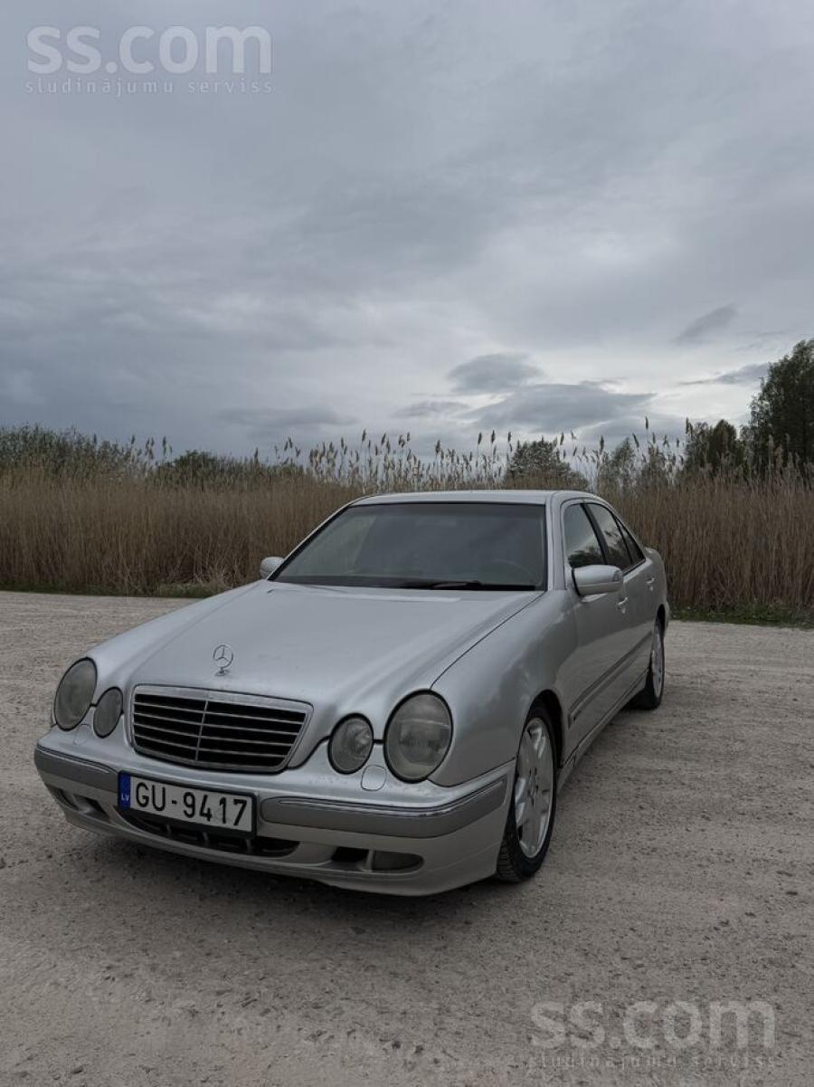 Mercedes-Benz E 320 2001 Jūrmala, ar dzinēja tilpumu 3.20 L un nobraukumu 403 tūkst. km par 1850 €, foto 1 vietnē AUTOMOTO.COM.LV