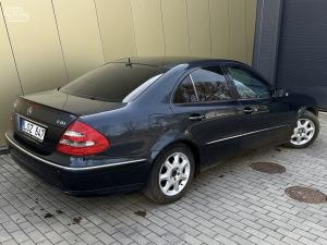 Mercedes-Benz E 320 2003 in Kaunas, with an engine capacity of 3.20 L and mileage of 481 thousand km for 1750 €, photo 3 on AUTOMOTO.COM.LV