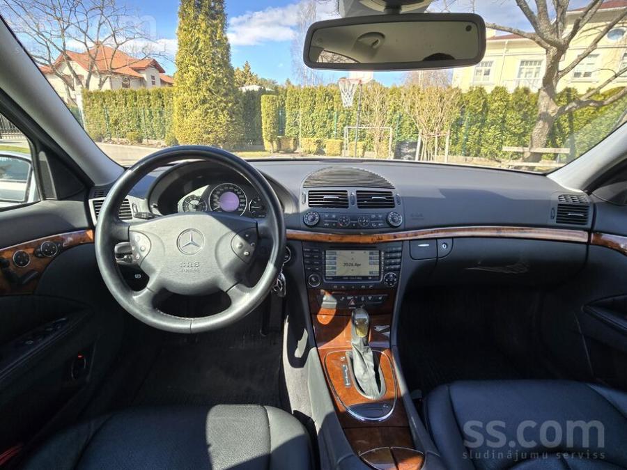 Mercedes-Benz E 320 2003 Jūrmala, ar dzinēja tilpumu 3.20 L un nobraukumu 129 tūkst. km par 4800 €, foto 6 vietnē AUTOMOTO.COM.LV