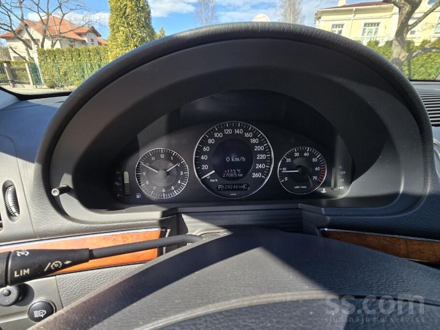Mercedes-Benz E 320 2003 Jūrmala, ar dzinēja tilpumu 3.20 L un nobraukumu 129 tūkst. km par 4800 €, foto 7 vietnē AUTOMOTO.COM.LV