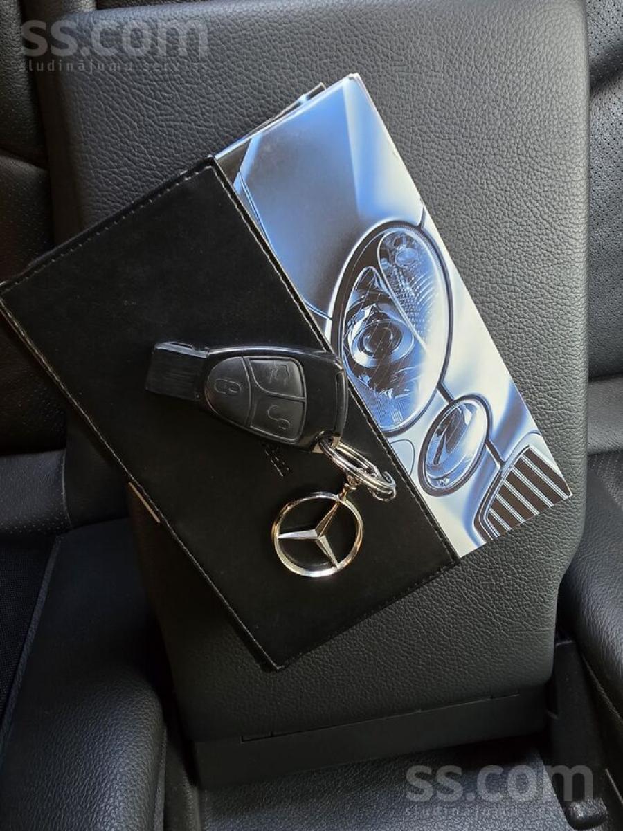 Mercedes-Benz E 320 2003 Jūrmala, ar dzinēja tilpumu 3.20 L un nobraukumu 129 tūkst. km par 4800 €, foto 9 vietnē AUTOMOTO.COM.LV
