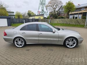 Mercedes-Benz E 320 2004 in Liepaja, with an engine capacity of 3.20 L and mileage of 350 thousand km for 3300 €, photo 4 on AUTOMOTO.COM.LV