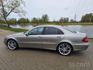 Mercedes-Benz E 320 2004 in Liepaja, with an engine capacity of 3.20 L and mileage of 350 thousand km for 3300 €, photo 6 on AUTOMOTO.COM.LV