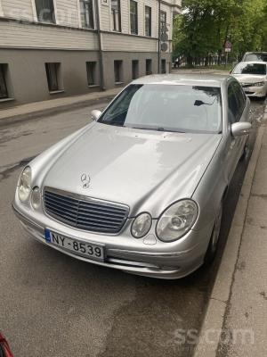 Mercedes-Benz E 320 2004 Rīga, ar dzinēja tilpumu 3.20 L un nobraukumu 487 tūkst. km par 3900 €, foto 2 vietnē AUTOMOTO.COM.LV