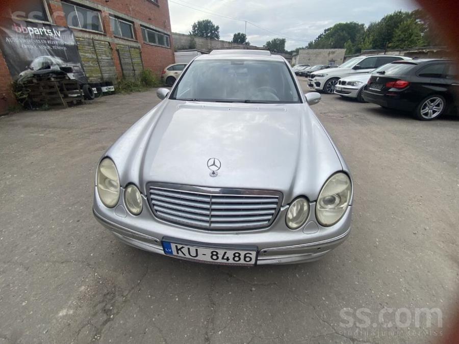 Mercedes-Benz E 320 2004 Jelgava, ar dzinēja tilpumu 3.20 L un nobraukumu 0 tūkst. km par 1650 €, foto 3 vietnē AUTOMOTO.COM.LV