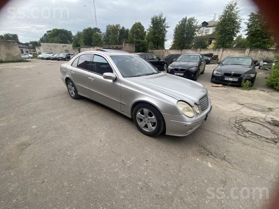 Mercedes-Benz E 320 2004 Jelgava, ar dzinēja tilpumu 3.20 L un nobraukumu 0 tūkst. km par 1650 €, foto 4 vietnē AUTOMOTO.COM.LV