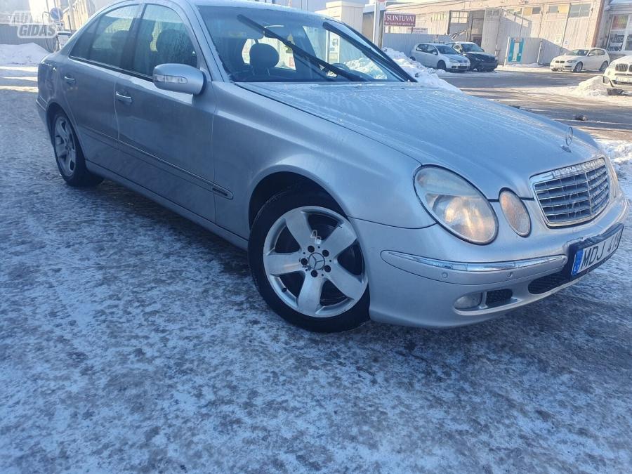 Mercedes-Benz E 320 2004 in Kaunas, with an engine capacity of 3.20 L and mileage of 360 thousand km for 2150 €, photo 1 on AUTOMOTO.COM.LV