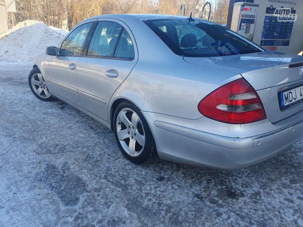 Mercedes-Benz E 320 2004 Kauņa, ar dzinēja tilpumu 3.20 L un nobraukumu 360 tūkst. km par 2150 €, foto 4 vietnē AUTOMOTO.COM.LV