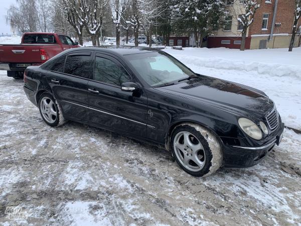 Mercedes-Benz E 320 2004 in Vilnius, with an engine capacity of 3.20 L and mileage of 421 thousand km for 2450 €, photo 1 on AUTOMOTO.COM.LV
