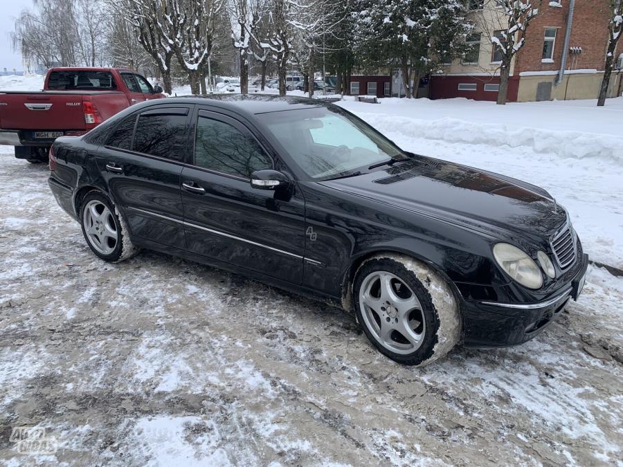 Mercedes-Benz E 320 2004 in Vilnius, with an engine capacity of 3.20 L and mileage of 421 thousand km for 2450 €, photo 1 on AUTOMOTO.COM.LV