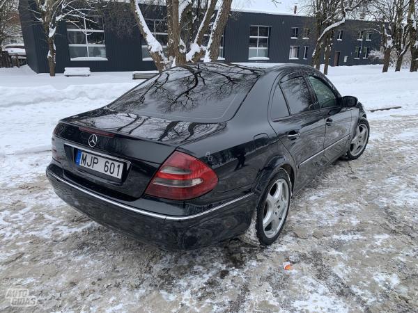 Mercedes-Benz E 320 2004 in Vilnius, with an engine capacity of 3.20 L and mileage of 421 thousand km for 2450 €, photo 4 on AUTOMOTO.COM.LV