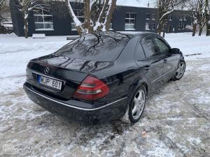 Mercedes-Benz E 320 2004 in Vilnius, with an engine capacity of 3.20 L and mileage of 421 thousand km for 2450 €, photo 4 on AUTOMOTO.COM.LV