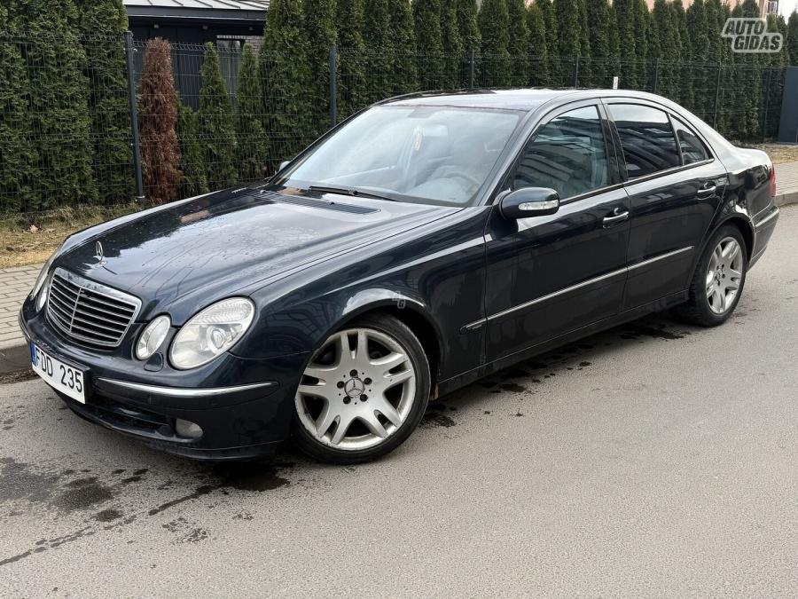 Mercedes-Benz E 320 2004 in Kaunas, with an engine capacity of 3.20 L and mileage of 499 thousand km for 1900 €, photo 2 on AUTOMOTO.COM.LV