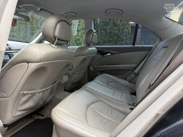 Mercedes-Benz E 320 2004 Kauņa, ar dzinēja tilpumu 3.20 L un nobraukumu 499 tūkst. km par 1900 €, foto 9 vietnē AUTOMOTO.COM.LV