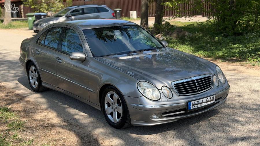 Мерседес Е 320 2004 в Вильнюс, объемом двигателя 3.20 л и пробегом 275 тыс. км за 2450 €, фото 4 на AUTOMOTO.COM.LV