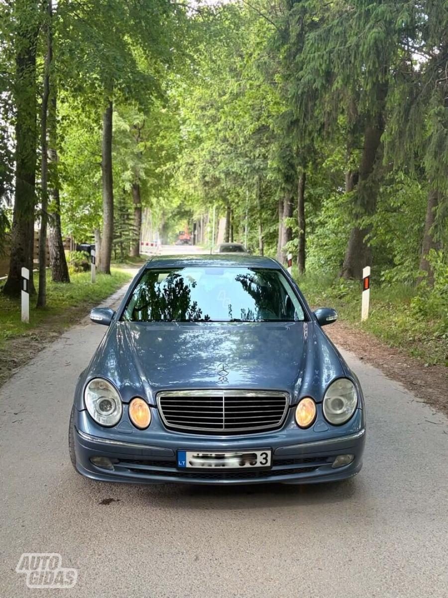 Mercedes-Benz E 320 2004 in Vilnius, with an engine capacity of 3.20 L and mileage of 431 thousand km for 1950 €, photo 8 on AUTOMOTO.COM.LV