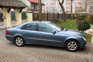 Mercedes-Benz E 320 2004 Liepāja, ar dzinēja tilpumu 3.20 L un nobraukumu 0 tūkst. km par 6000 €, foto 4 vietnē AUTOMOTO.COM.LV