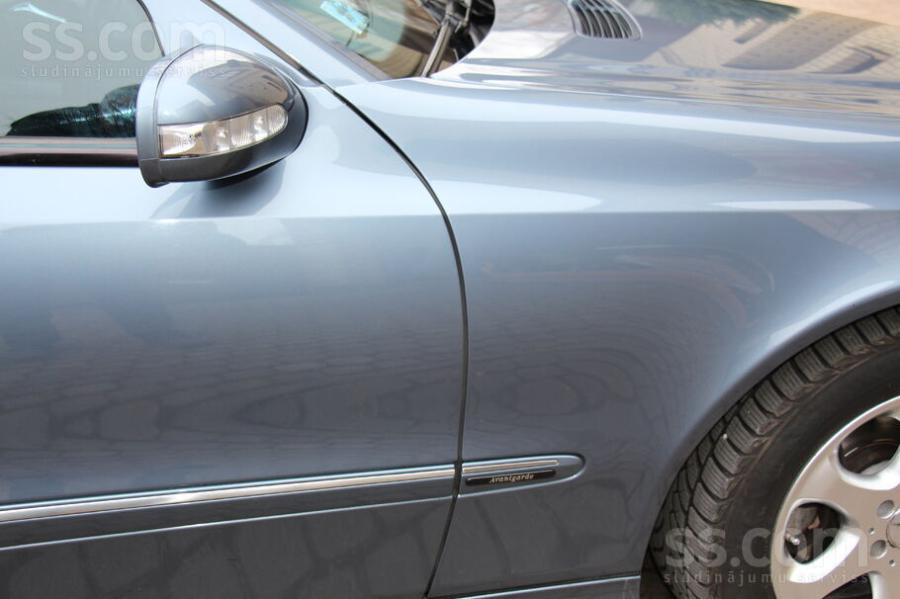 Mercedes-Benz E 320 2004 Liepāja, ar dzinēja tilpumu 3.20 L un nobraukumu 0 tūkst. km par 6000 €, foto 10 vietnē AUTOMOTO.COM.LV