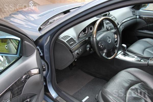 Mercedes-Benz E 320 2004 Liepāja, ar dzinēja tilpumu 3.20 L un nobraukumu 0 tūkst. km par 6000 €, foto 10 vietnē AUTOMOTO.COM.LV