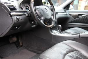 Mercedes-Benz E 320 2004 Liepāja, ar dzinēja tilpumu 3.20 L un nobraukumu 0 tūkst. km par 6000 €, foto 12 vietnē AUTOMOTO.COM.LV