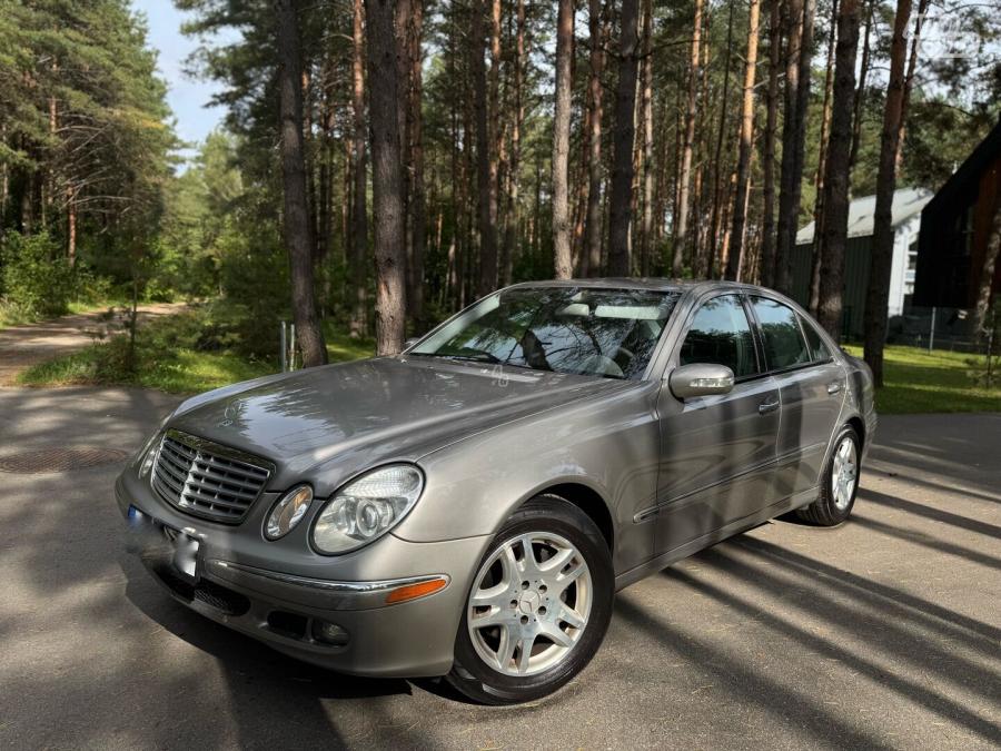 Mercedes-Benz E 320 2005 in Vilnius, with an engine capacity of 3.20 L and mileage of 162 thousand km for 3199 €, photo 1 on AUTOMOTO.COM.LV