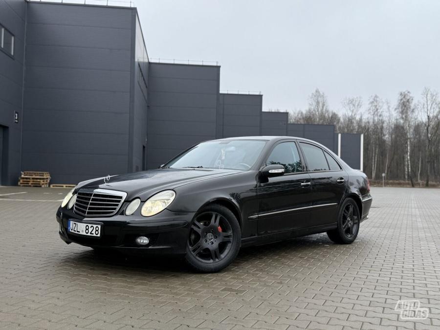 Mercedes-Benz E 320 2006 in Kaunas, with an engine capacity of 3.20 L and mileage of 450 thousand km for 2800 €, photo 2 on AUTOMOTO.COM.LV