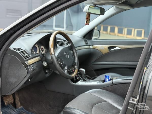Mercedes-Benz E 320 2006 Kauņa, ar dzinēja tilpumu 3.20 L un nobraukumu 450 tūkst. km par 2800 €, foto 8 vietnē AUTOMOTO.COM.LV