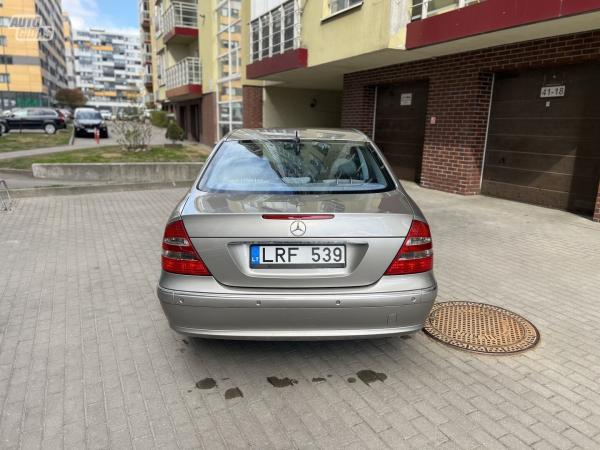 Мерседес Е 320 2006 в Вильнюс, объемом двигателя 3.20 л и пробегом 332 тыс. км за 2600 €, фото 6 на AUTOMOTO.COM.LV