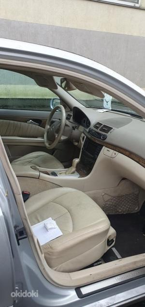 Mercedes-Benz E 320 2006 in Parnu, with an engine capacity of 3.00 L and mileage of 418 thousand km for 3080 €, photo 17 on AUTOMOTO.COM.LV