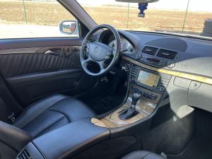 Mercedes-Benz E 320 2007 Kauņa, ar dzinēja tilpumu 3.00 L un nobraukumu 293 tūkst. km par 2499 €, foto 13 vietnē AUTOMOTO.COM.LV