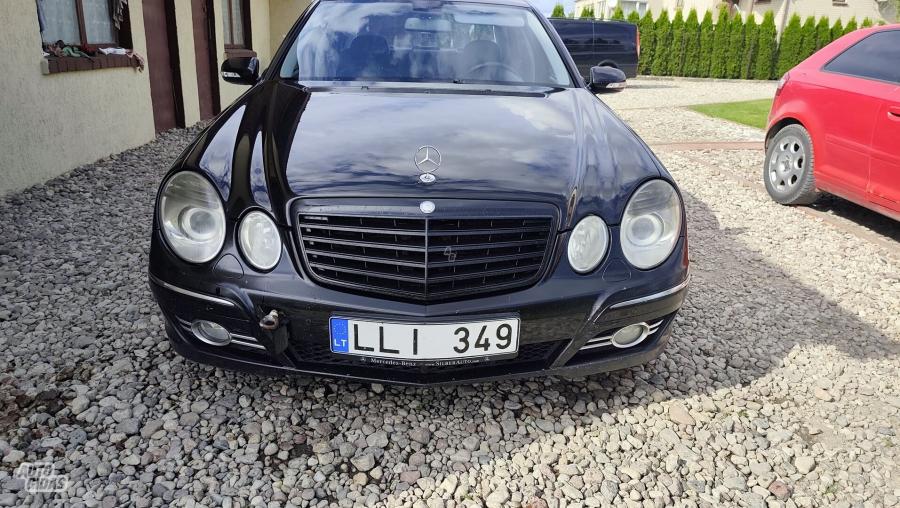 Mercedes-Benz E 320 2007 in Marijampole, with an engine capacity of 3.00 L and mileage of 330 thousand km for 1050 €, photo 3 on AUTOMOTO.COM.LV
