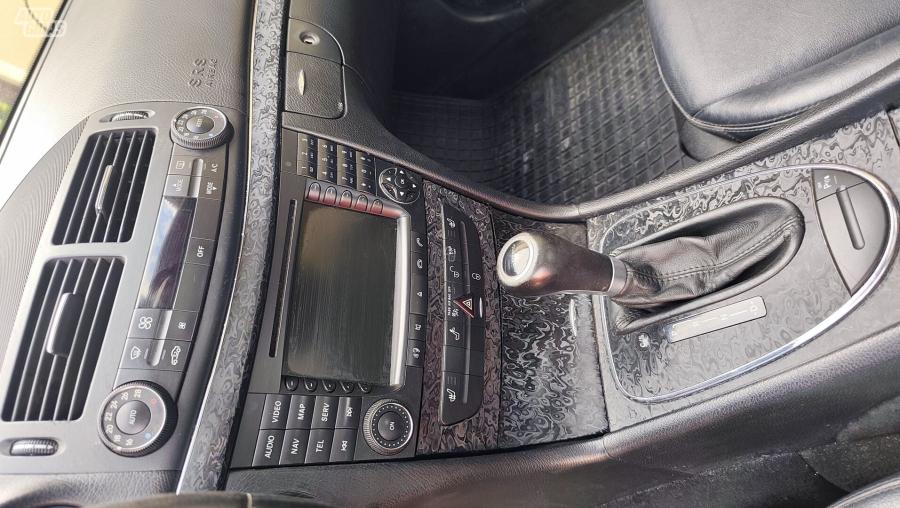 Mercedes-Benz E 320 2007 in Marijampole, with an engine capacity of 3.00 L and mileage of 330 thousand km for 1050 €, photo 17 on AUTOMOTO.COM.LV