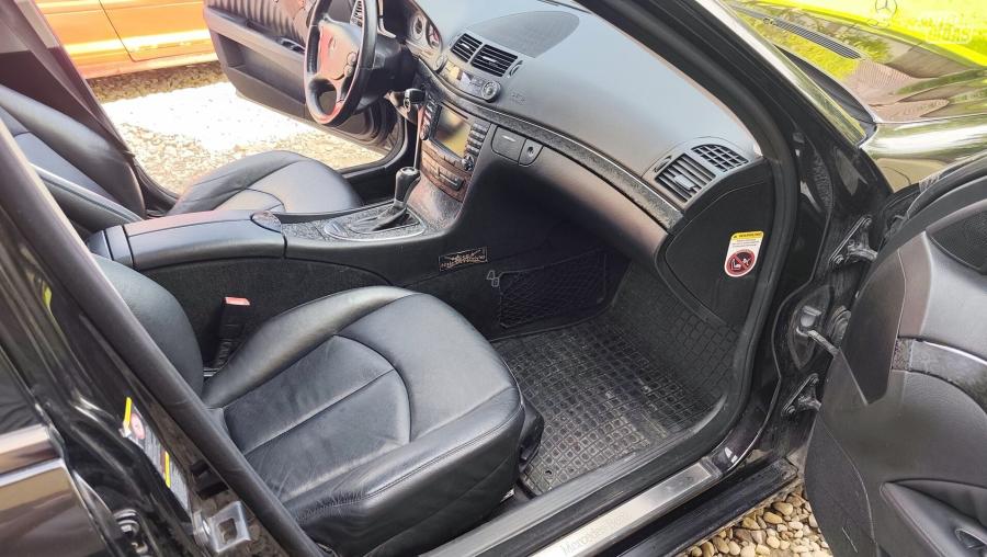 Mercedes-Benz E 320 2007 in Marijampole, with an engine capacity of 3.00 L and mileage of 330 thousand km for 1050 €, photo 19 on AUTOMOTO.COM.LV