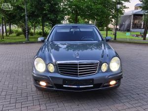 Мерседес Е 320 2008 в Шяуляй, объемом двигателя 3.00 л и пробегом 300 тыс. км за 4750 €, фото 8 на AUTOMOTO.COM.LV