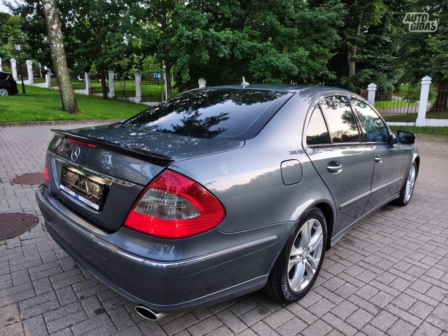 Мерседес Е 320 2008 в Шяуляй, объемом двигателя 3.00 л и пробегом 300 тыс. км за 4750 €, фото 21 на AUTOMOTO.COM.LV