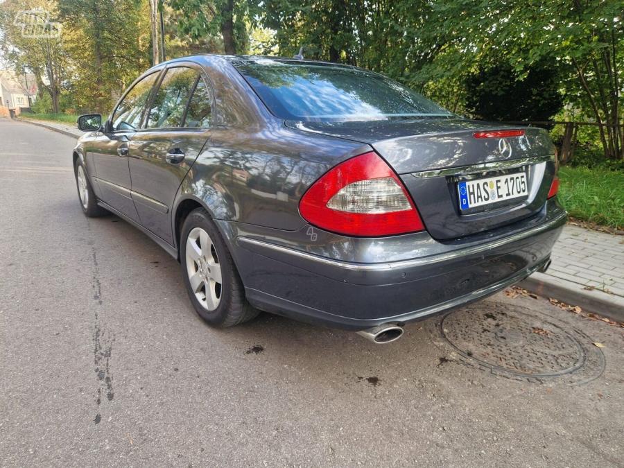 Мерседес Е 320 2008 в Каунас, объемом двигателя 3.20 л и пробегом 260 тыс. км за 4500 €, фото 4 на AUTOMOTO.COM.LV